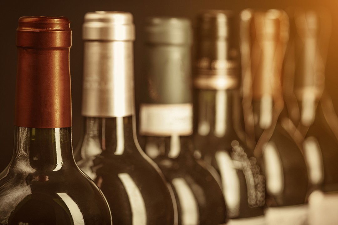 Hugh Culverhouse Jr. donates wine collection to church auction | Your ...