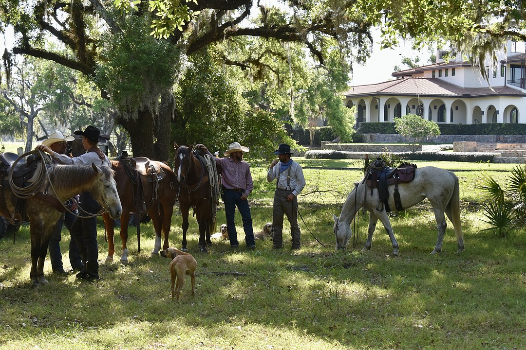 Myakka City ranch doubles as Western movie set in filming of 'Florida ...