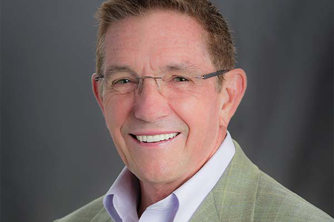 MarineMax founder retires from board, executive chairman role ...