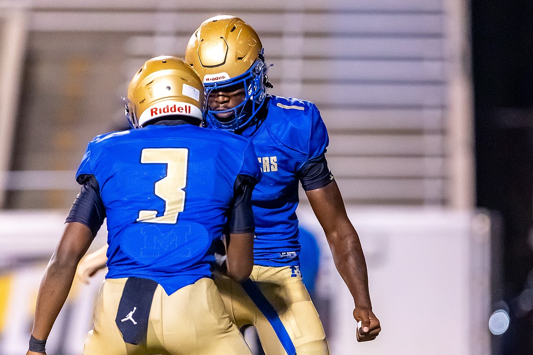 Moore too much for Mainland in DeLand's 28-20 football win | Observer ...