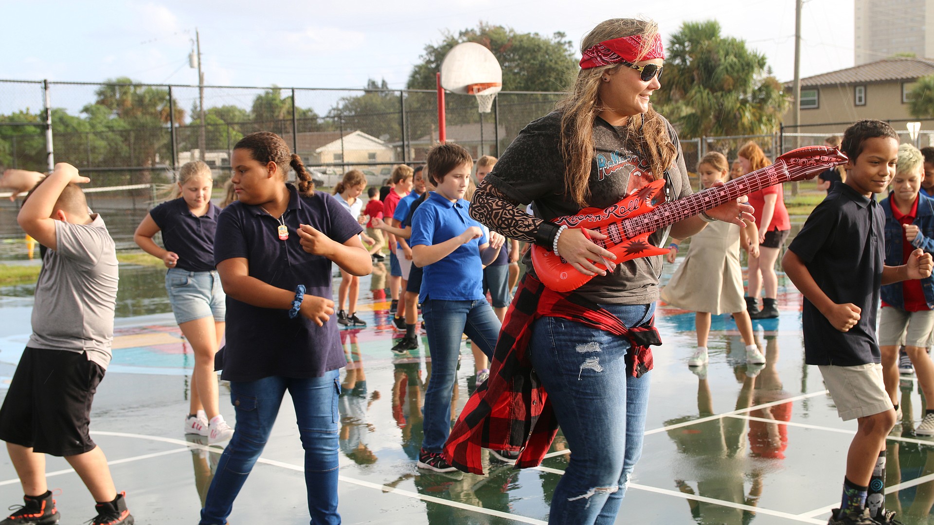 Photos: Osceola Elementary rocks out for learning | Observer Local News