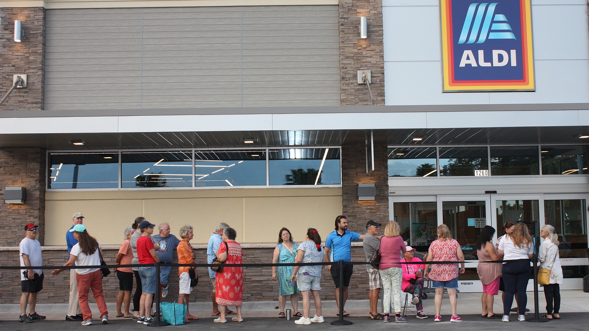 Aldi gets big welcome | Observer Local News | Palm Coast Observer and ...
