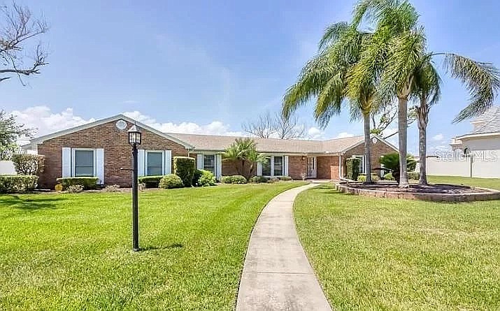 Ranch-style home on John Anderson gets $1.09 million | Observer Local ...