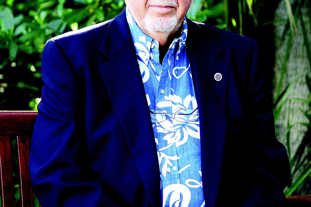 Longboat Key's mayor signs off | Your Observer