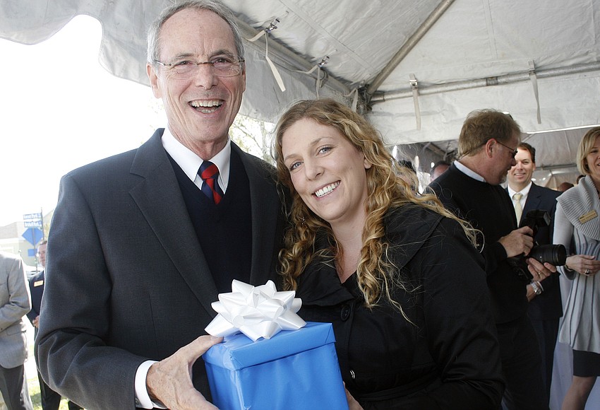 GALLERY: Pat Neal celebrates 8,000th sale