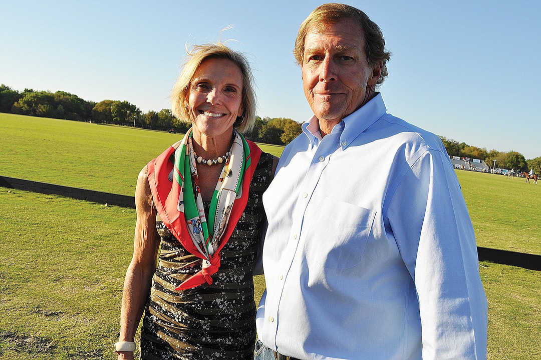 Uihlein family swings for MD Anderson | Your Observer