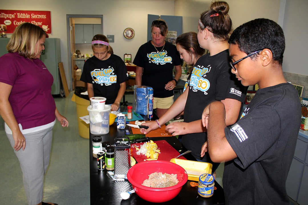 Bunnell Elementary students cookin' on the gridiron | Observer Local ...