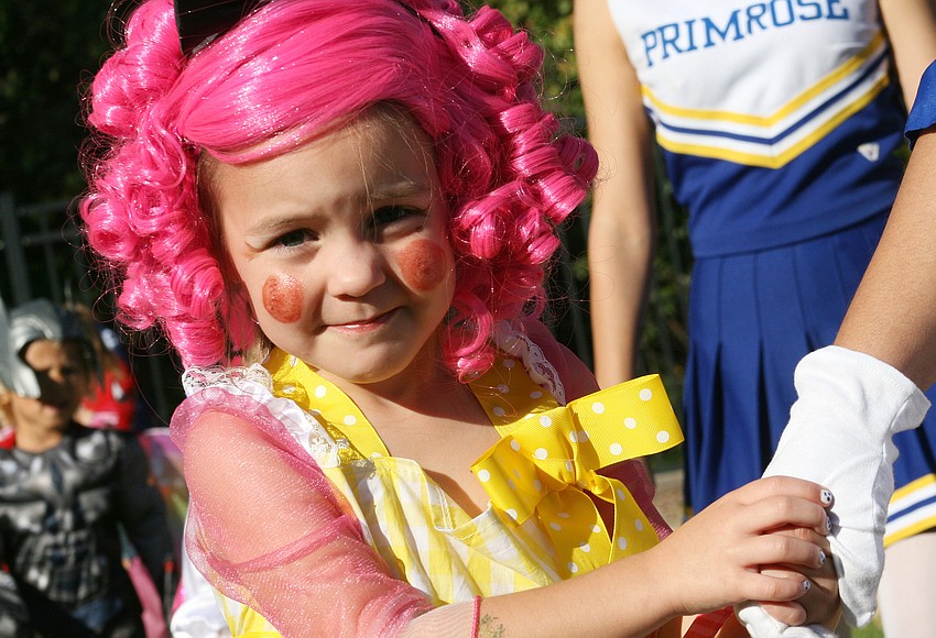 PHOTO GALLERY: Primrose Parade of Costumes