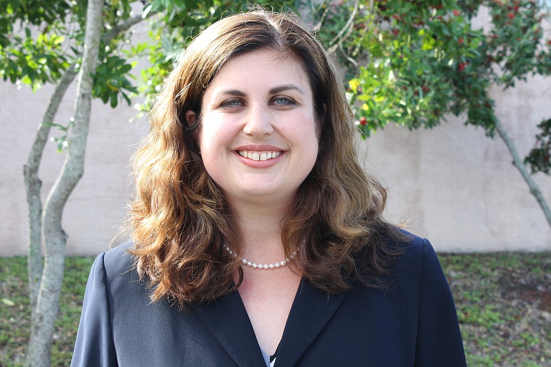 Commission approves Reid's contract | Your Observer