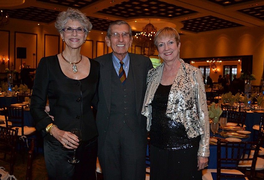 Your Observer | Photo - Sarah and George Pappas with Lynn Guilford