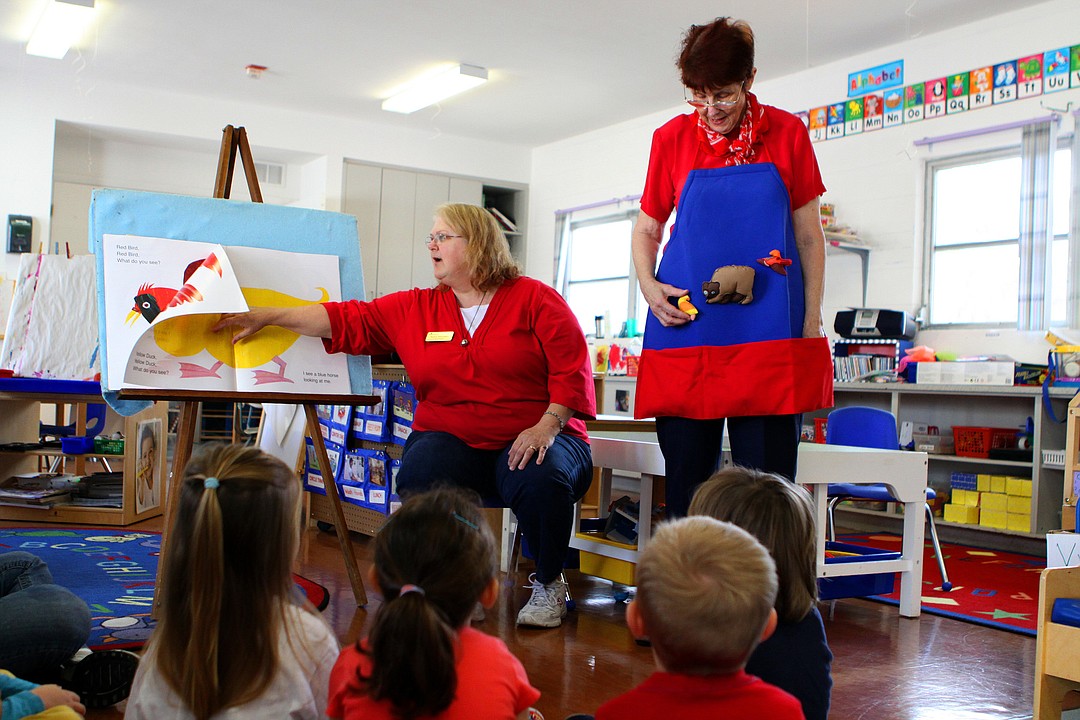 PHOTO GALLERY: Gulf Gate Library visits St. Boniface Preschool | Your ...
