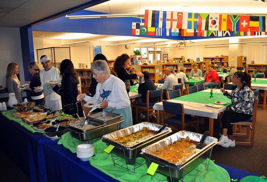 Your Observer | Photo - Phillippi Shores Elementary volunteers had a ...