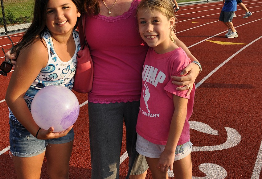 Your Observer | Photo - Gia Ciaccio walked with Jennifer and Sophie ...