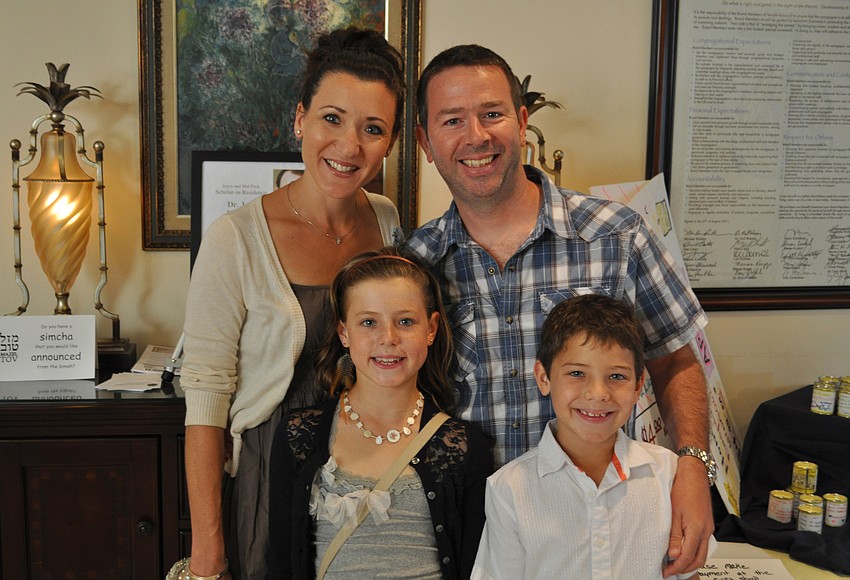 Your Observer | Photo - Shana, Tayla, Marc and Dillon Rosenthal