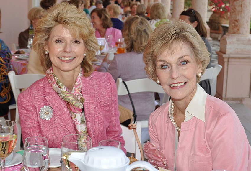 Your Observer | Photo - Lida Shackelford and Margot Moore