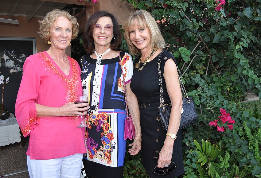 Your Observer | Photo - Isabelle Wright, Brenda Landry and Deborah Beacham