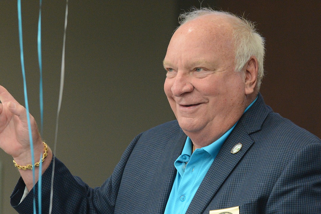 Residents, officials celebrate Mayor Jon Netts’ years of service to ...