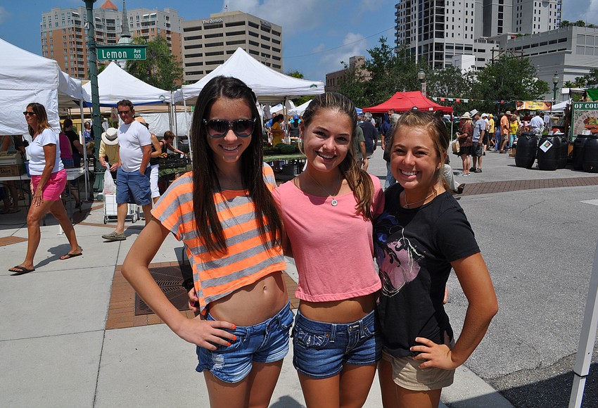 Your Observer | Photo - Sydney Fowler with sisters Tea and Katie Hebda
