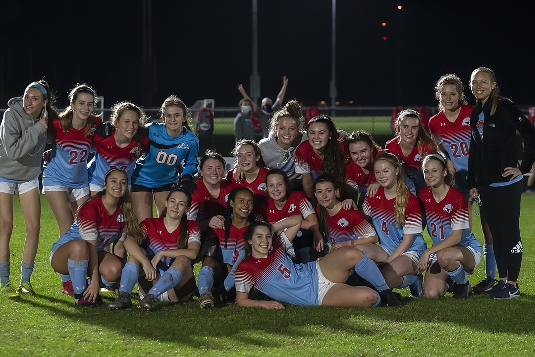 Lady Sandcrabs defeat Englewood Rams 7-0, team on five-game winning ...