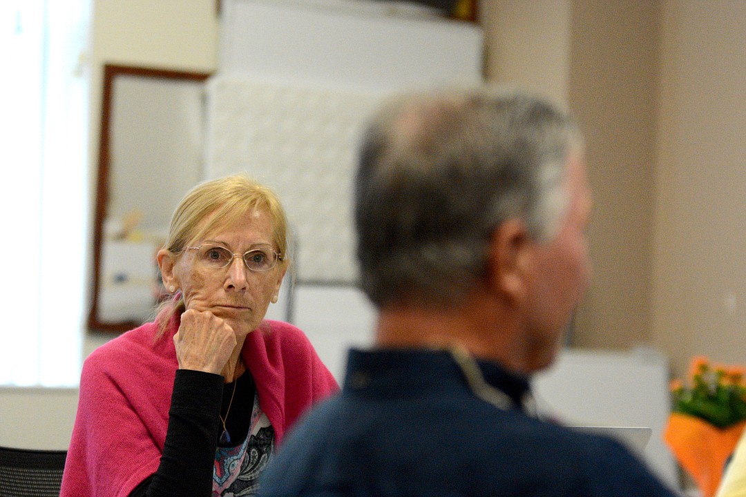 De-emphasize contact tracing, require masks, DOH official recommends to ...