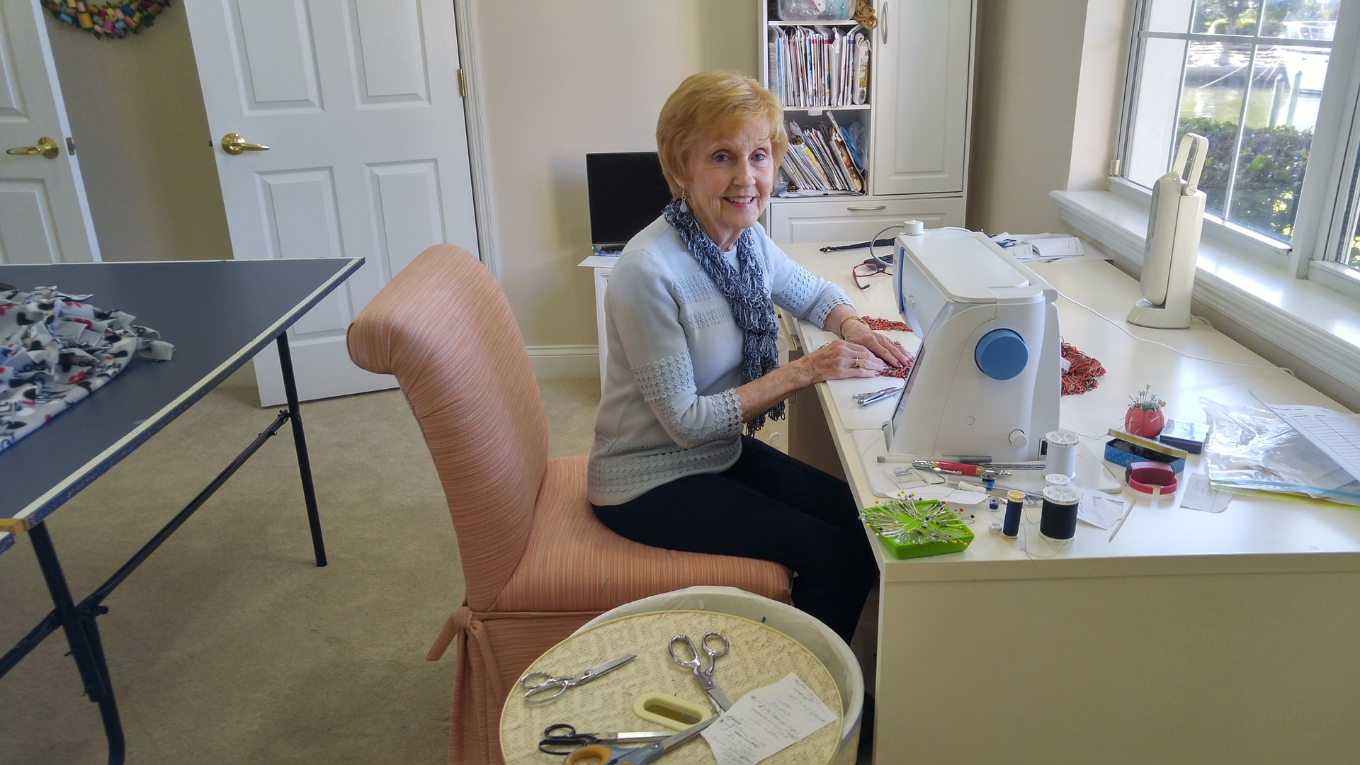 Standing O: Penny Bennett gives to the community one stitch at a time ...