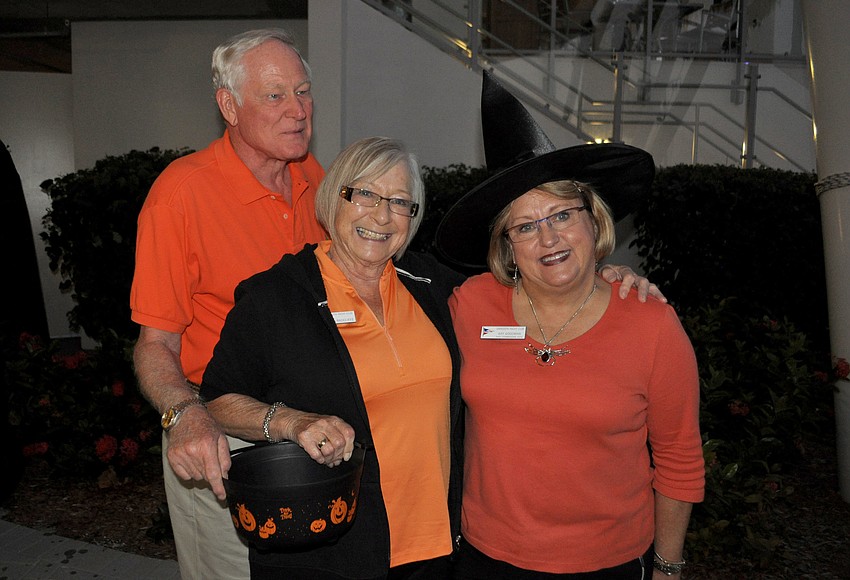 Your Observer | Photo - Tom and Jacky Radcliffe with Kay Goodman