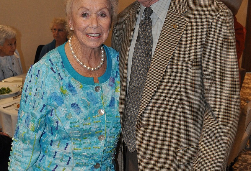 Your Observer | Photo - Alma and Stan Abshier