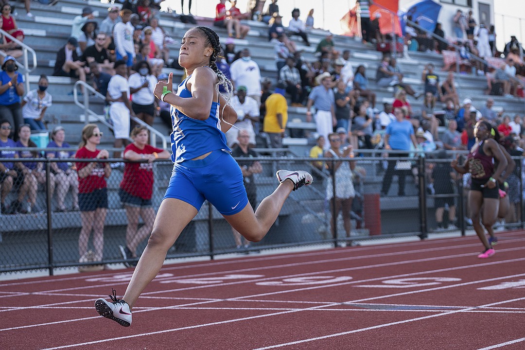 Mainland's Cydney Wright wins 100m, 200m at regional | Observer Local ...