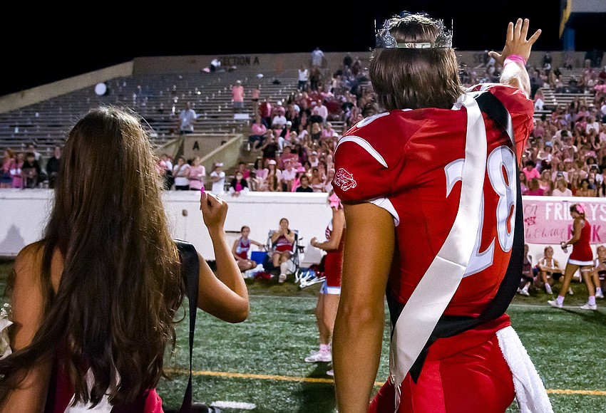 Kyla Anderson and Mac Chiumento named Seabreeze homecoming queen and ...