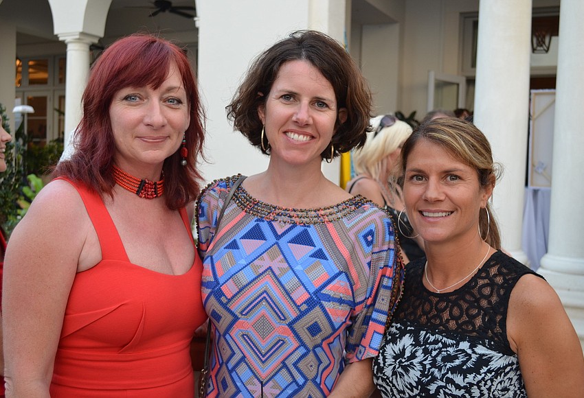 Your Observer | Photo - Nikki O'Sullivan, Bev Murray and Meghan Connolly