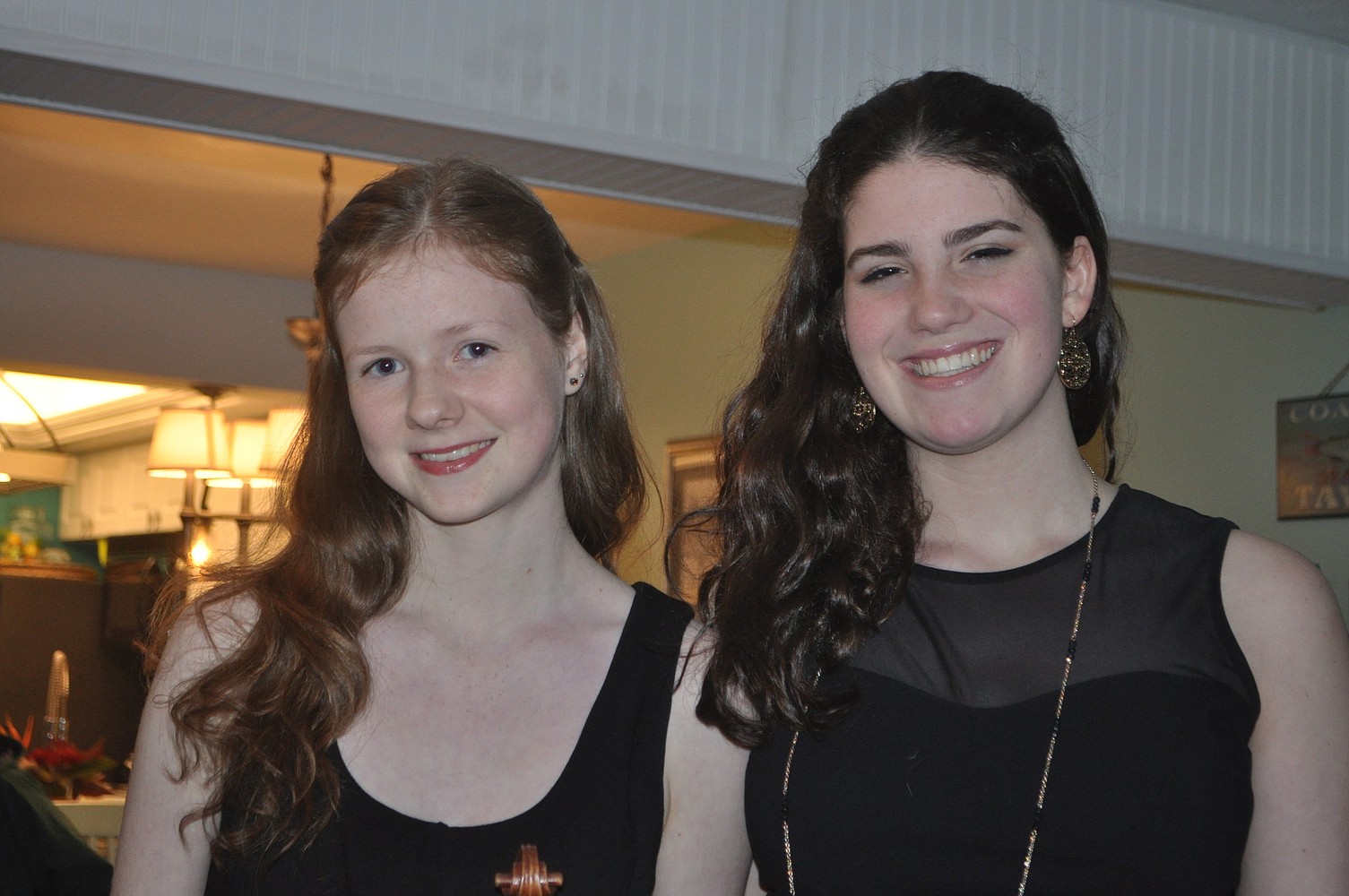 PHOTO GALLERY: Alice Ivy-Pemberton and Amanda Lubin in Concert | Your ...