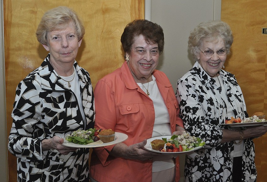 Your Observer | Photo - Judy Cope, Lu Craig and Barbara Cope