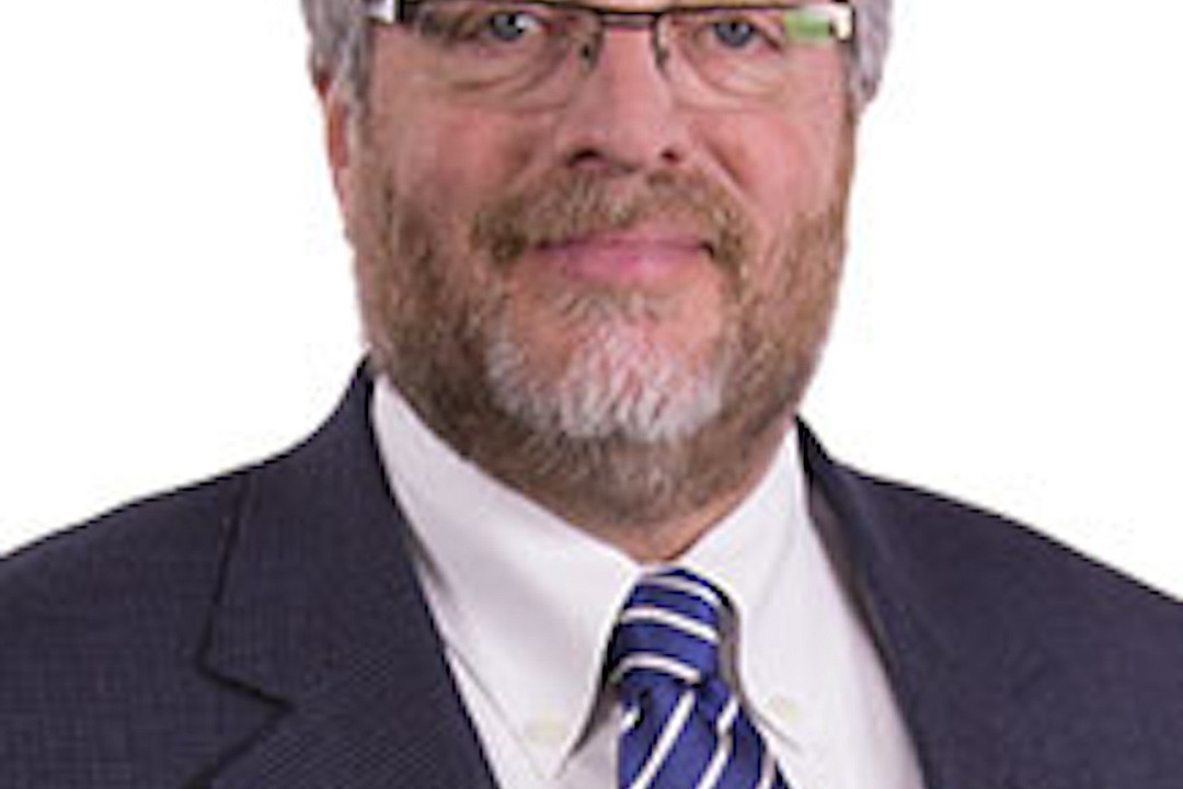 q&a | Daniel Lesser | Business Observer