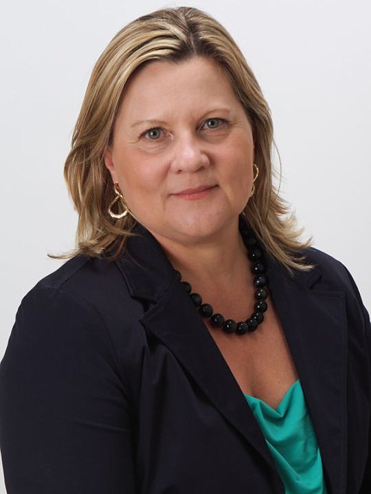 First Coast Success: Laura Angelini focuses on Johnson & Johnson Vision ...