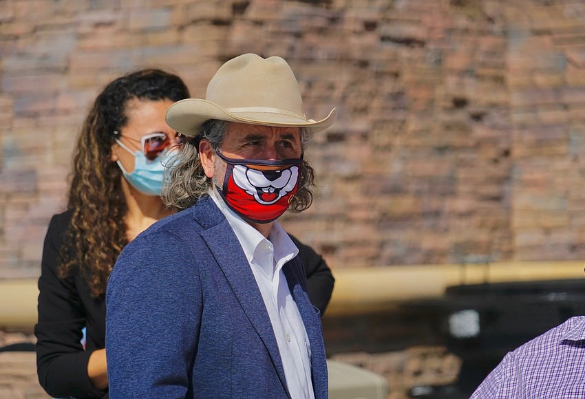 Jax Daily Record| Photo - Buc-ee’s CEO Arch “Beaver” Aplin dons a ...