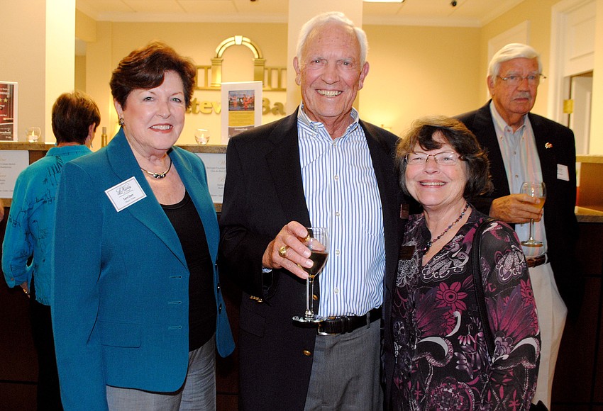 Your Observer | Photo - Terri and Fred Derr with Ellen Cavanaugh