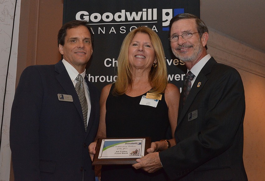 PHOTO GALLERY : Goodwill Ambassador Recognition Luncheon