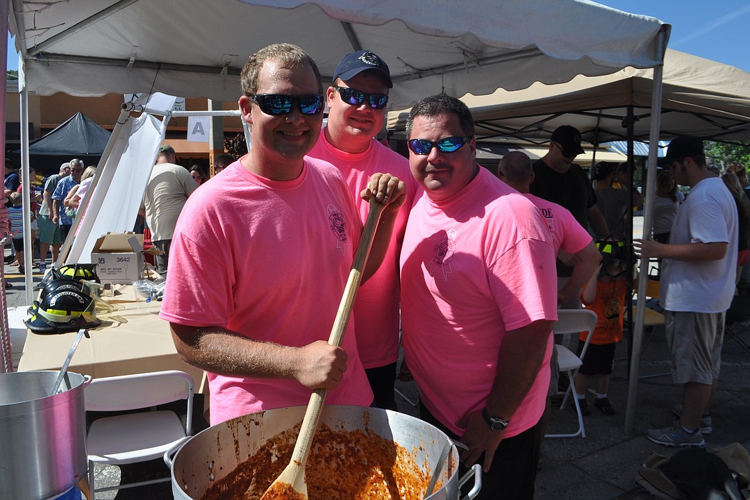 PHOTO GALLERY: Firehouse Chili Cook-Off | Your Observer