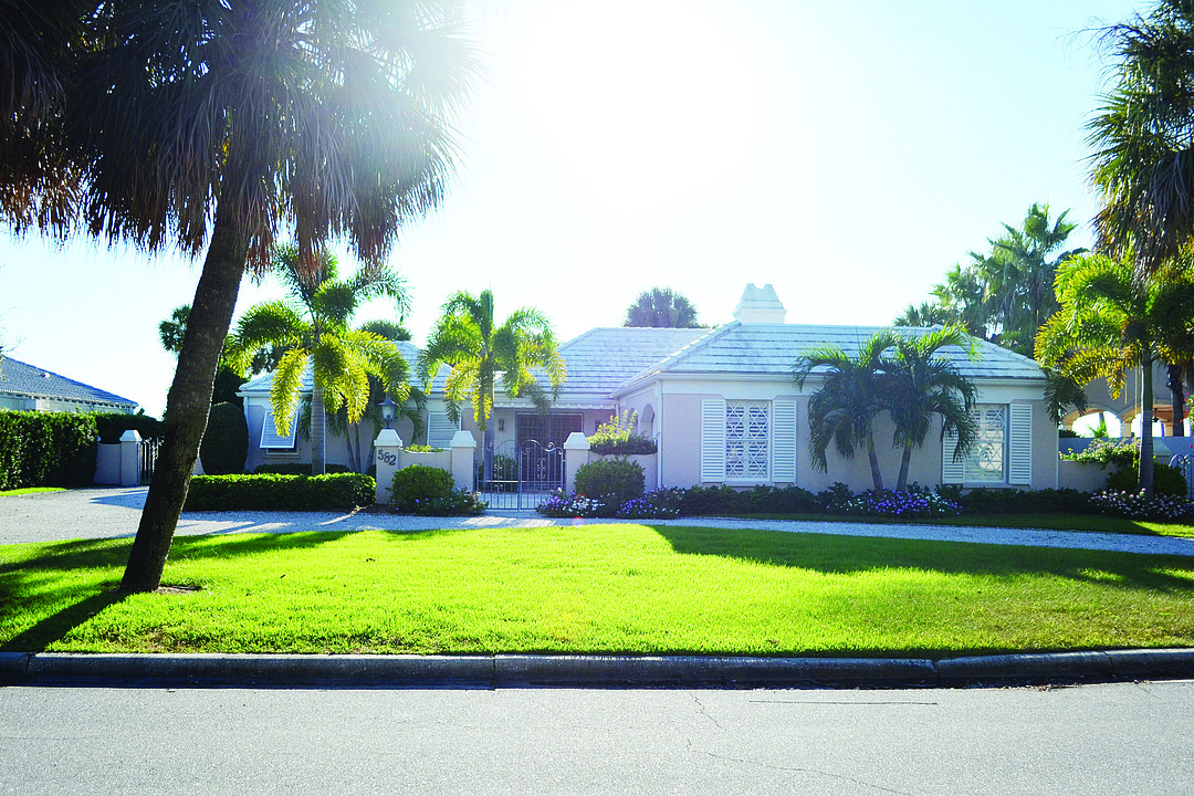 Three-bedroom Bird Key home sells for $2,375,000 | Your Observer