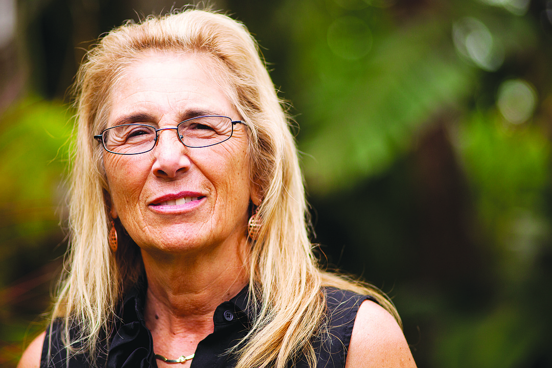 YOUR NEIGHBOR | Roslyn Schindler | Your Observer