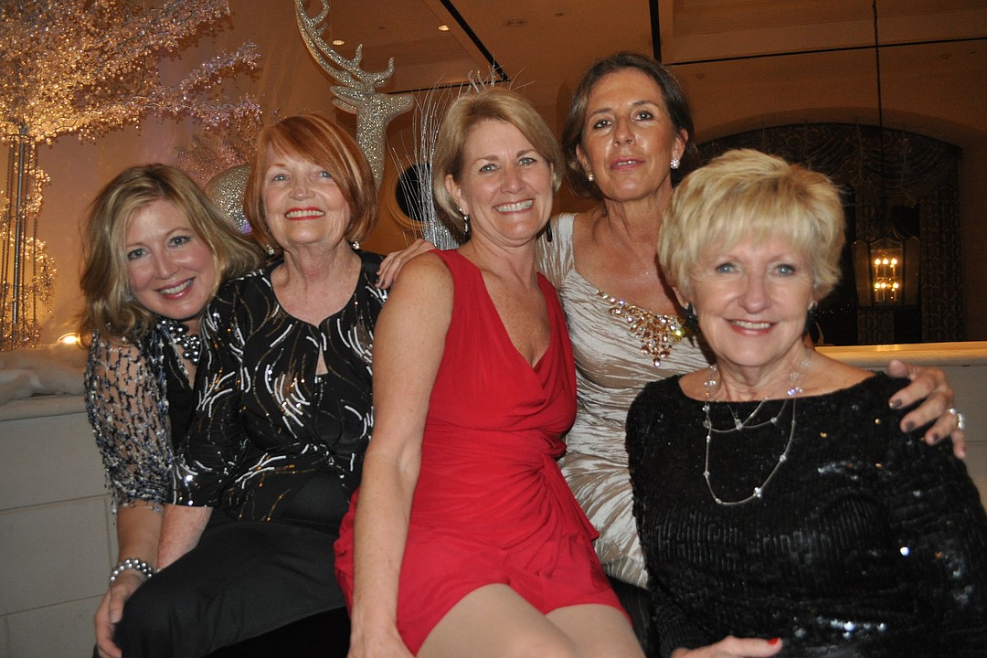 PHOTO GALLERY: Holiday Dinner Dance | Your Observer