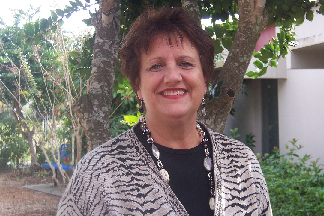 Dr. Barbara Shirley wins Principal Achievement Award | Your Observer