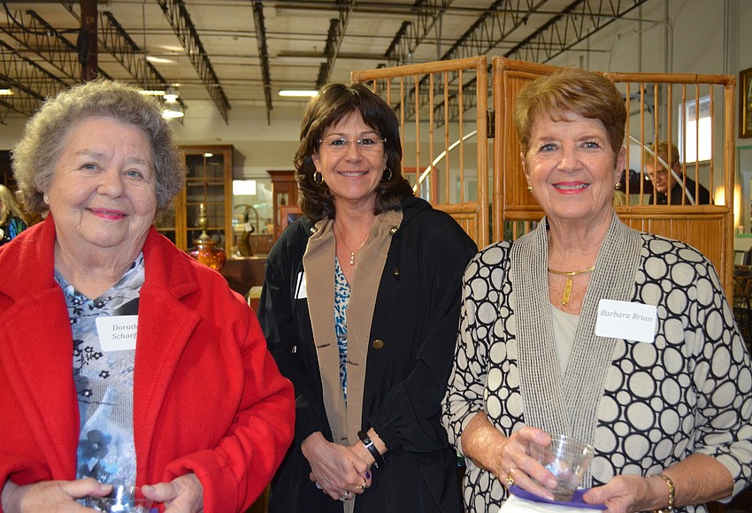 Your Observer | Photo - Dorothy Schaeffer and Donna Schaeffer with ...