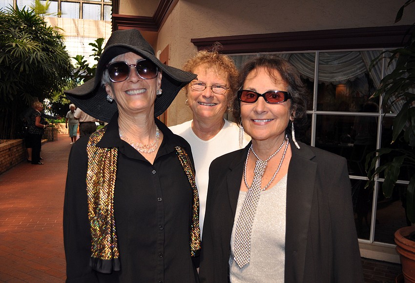 Your Observer | Photo - Aurelia Panica, Susan McBee and Robein Leist