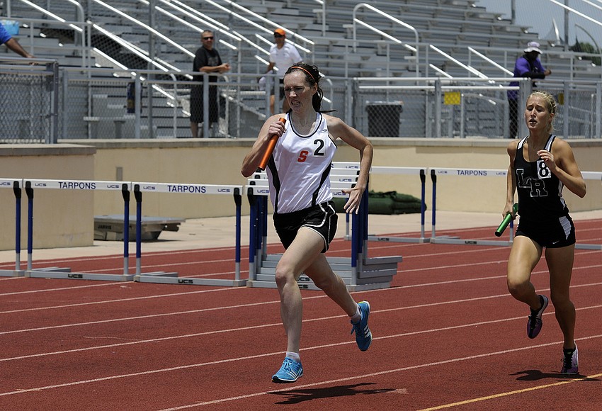 Your Observer | Photo - Sarasota High's Emily Harding passes Lakewood ...