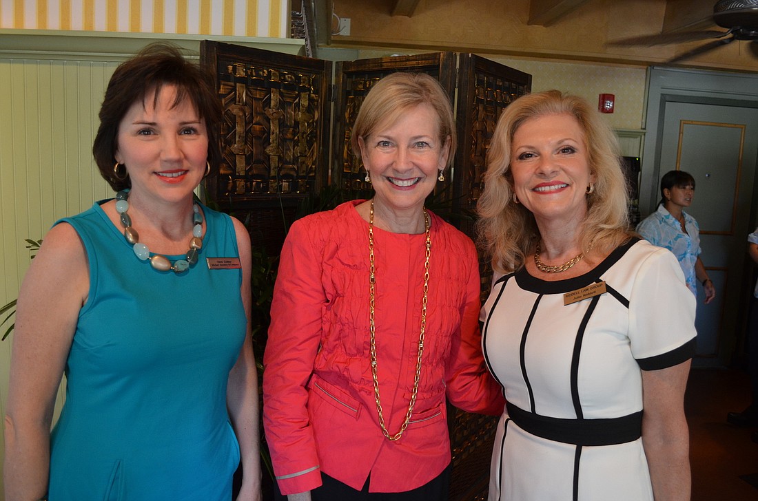 Your Observer | Photo - Vicki Collier, Georgina Clamage and Julie Riddell