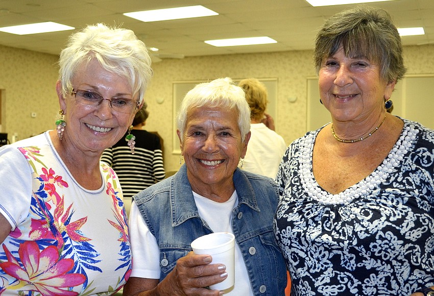 Your Observer | Photo - Gail Wyer, Beverly Shapiro and Jackie Salvino