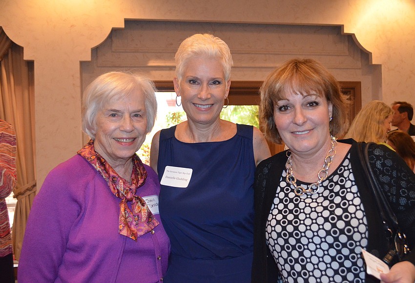 Your Observer | Photo - Joann Desrosiers, Danielle Gladding and Leslie ...