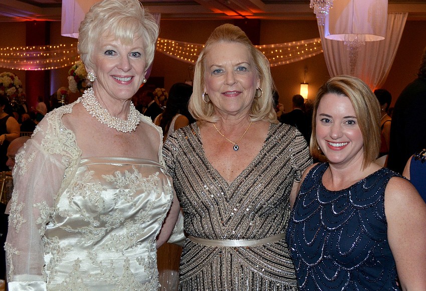 Your Observer | Photo - Cheryl MacLauchlan, Glo Reber and Amanda Chandler