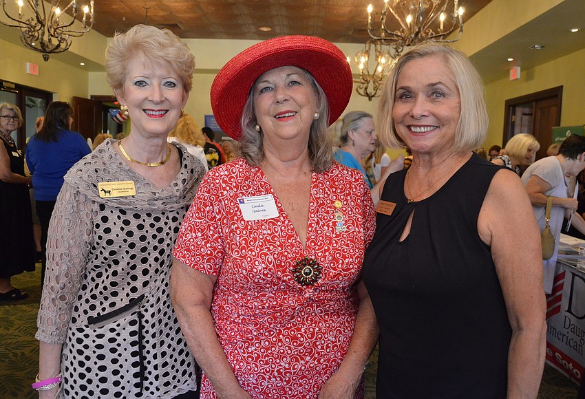 Your Observer | Photo - Christine Jennings, Linda Gaines and Hope Byrnes